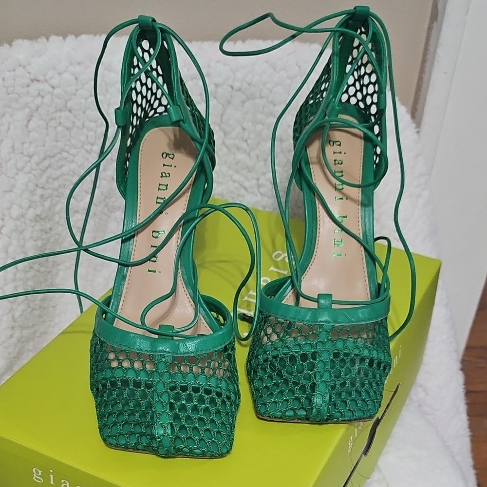 Gianni Bini Emerald Green Heels With Mesh Design - Gem
